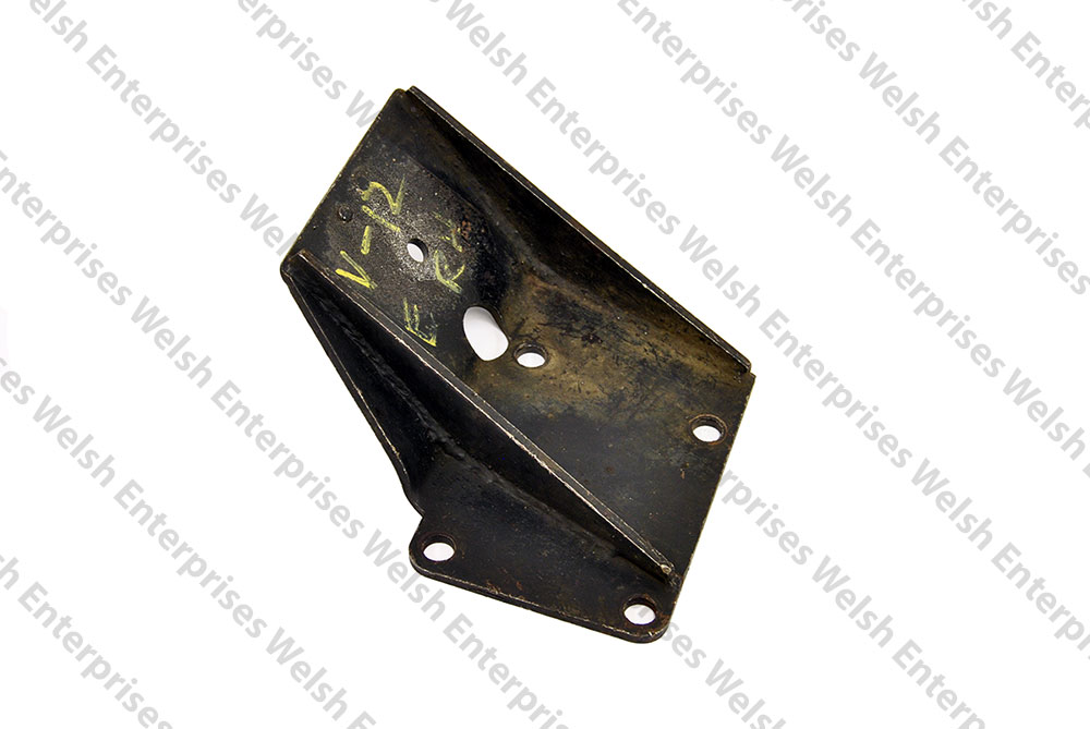 Right Hand Front Engine Mount Bracket - (USED)