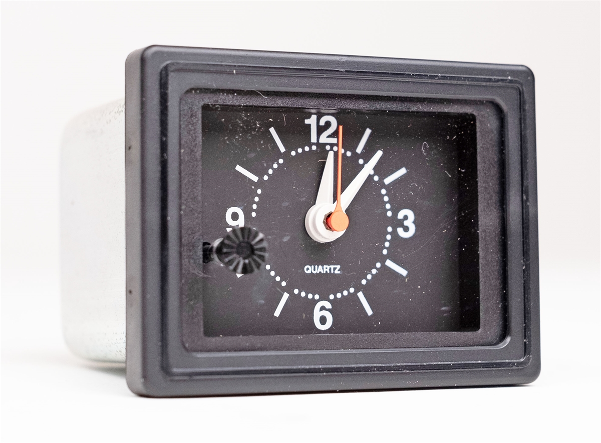 Replacement Clock - XJ/XJS