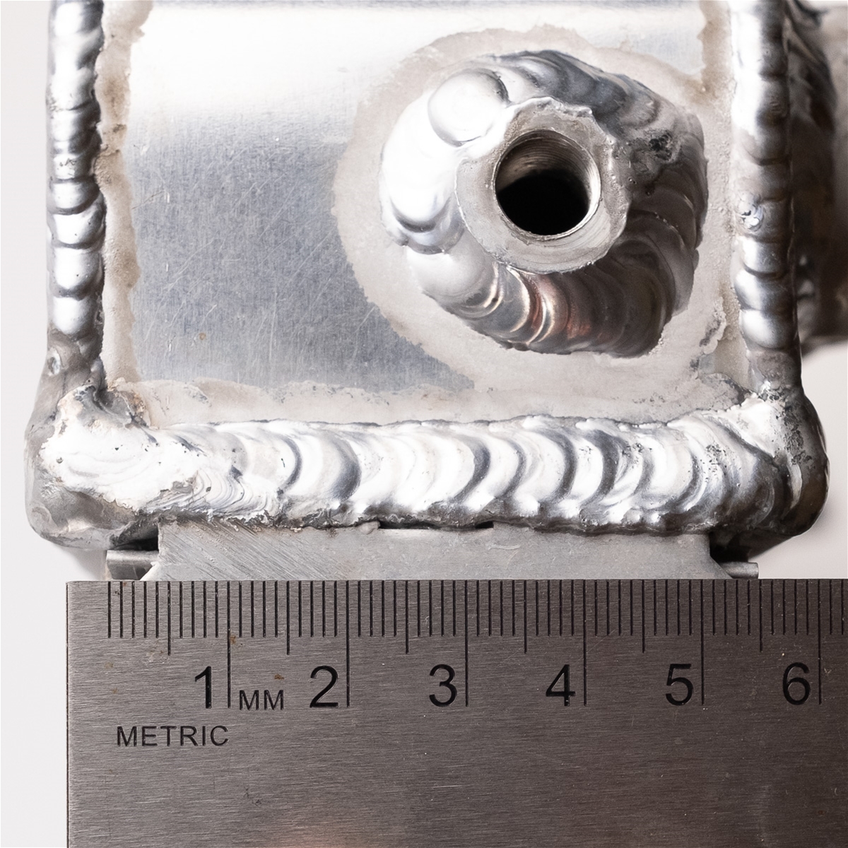 V12 Aluminum Radiator for XJS/XJ12 5.3L 1976-1992