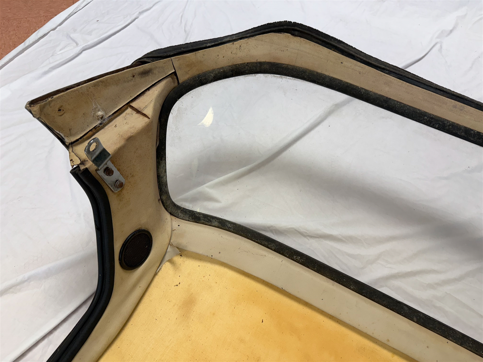 Hardtop E-Type Series 3 V12, Original, Black, Used