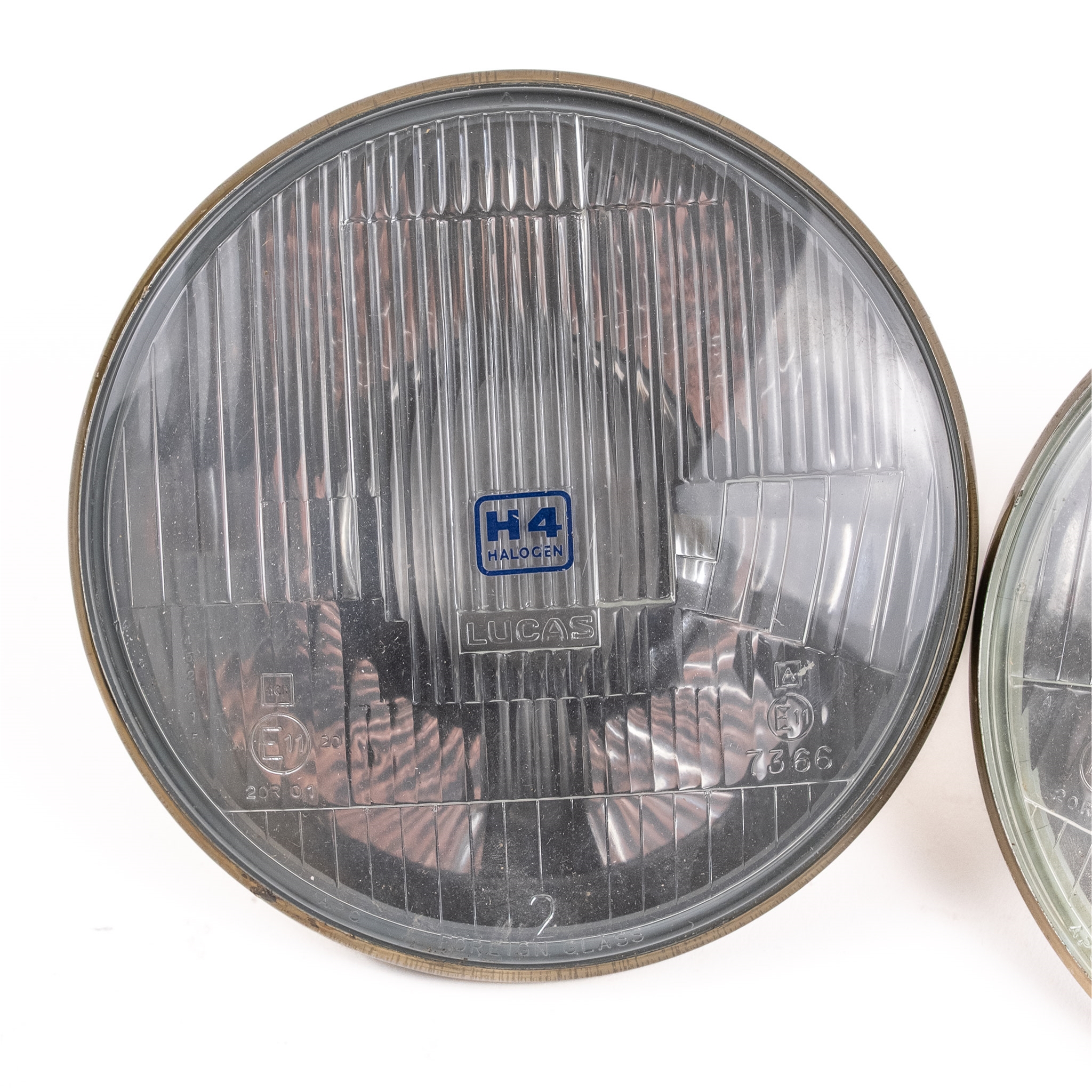 Headlight Pair H4 Halogen 7" LUCAS